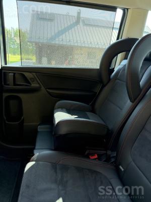 Grey SEAT Alhambra 2016 in Riga, with an engine capacity of 2.00 L and mileage of 250 thousand km for 18000 €, photo 12 on AUTOMOTO.COM.LV