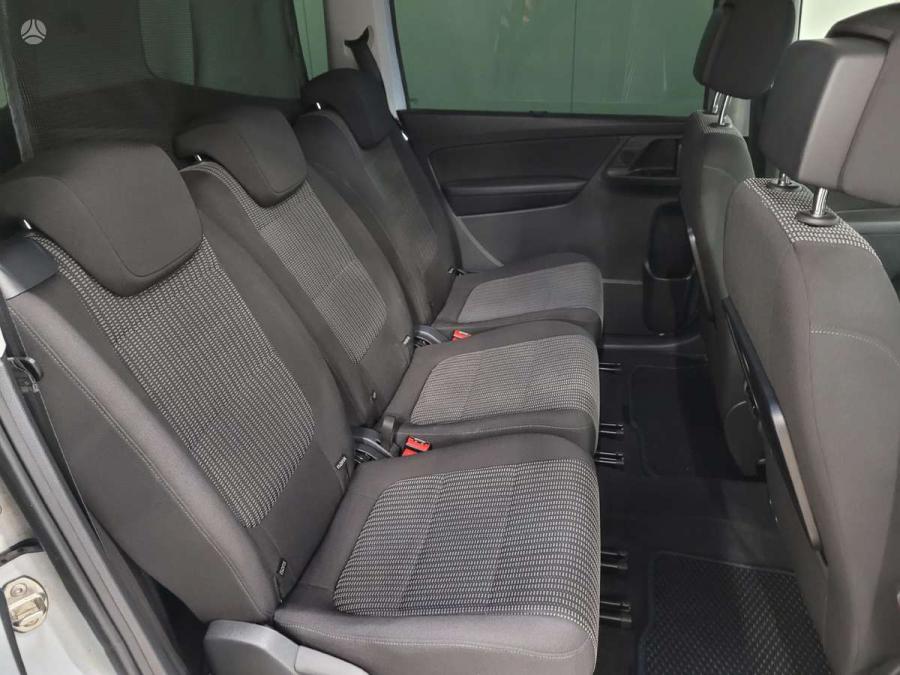 Pelēks SEAT Alhambra 2018 Kauņa, ar dzinēja tilpumu 1.97 L un nobraukumu 180 tūkst. km par 15900 €, foto 9 vietnē AUTOMOTO.COM.LV