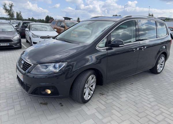 Pelēks SEAT Alhambra 2019 Tauragė, ar dzinēja tilpumu 1.97 L un nobraukumu 256 tūkst. km par 14500 €, foto 3 vietnē AUTOMOTO.COM.LV