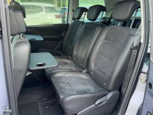 Grey SEAT Alhambra 2019 in Vilnius, with an engine capacity of 1.40 L and mileage of 206 thousand km for 17500 €, photo 13 on AUTOMOTO.COM.LV