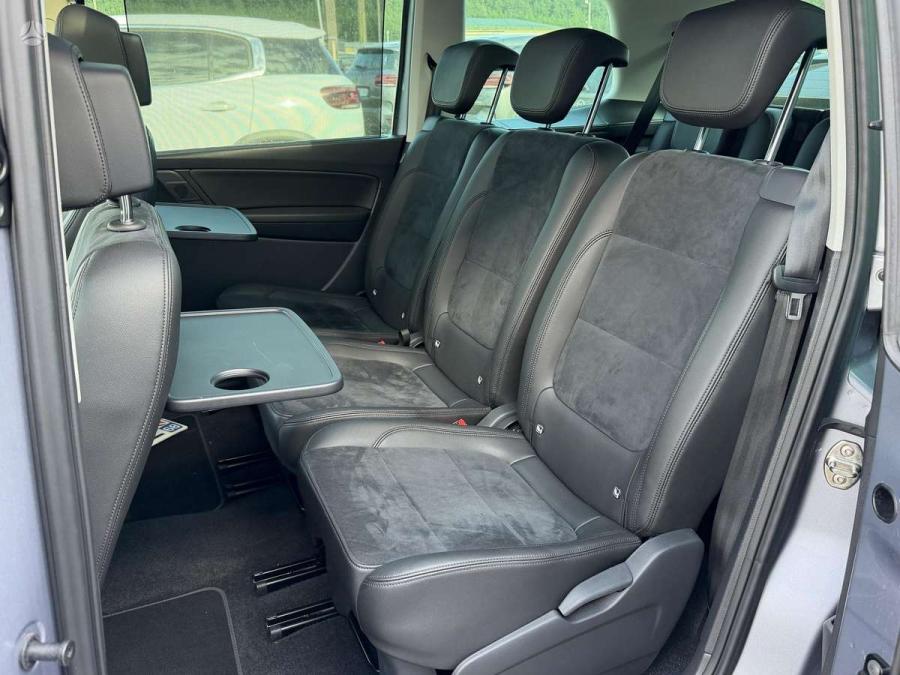 Grey SEAT Alhambra 2019 in Vilnius, with an engine capacity of 1.40 L and mileage of 206 thousand km for 17500 €, photo 13 on AUTOMOTO.COM.LV