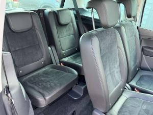 Grey SEAT Alhambra 2019 in Vilnius, with an engine capacity of 1.40 L and mileage of 206 thousand km for 17500 €, photo 17 on AUTOMOTO.COM.LV