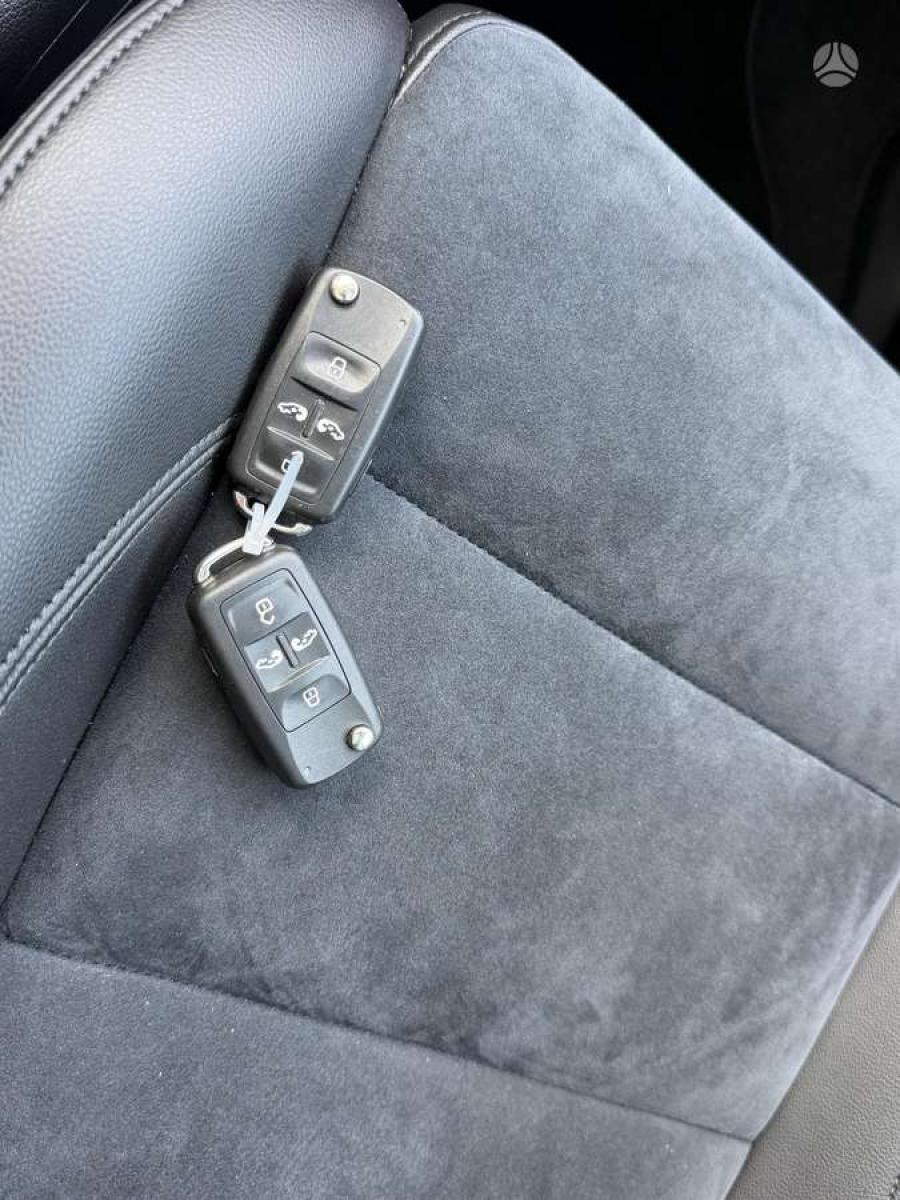 Grey SEAT Alhambra 2019 in Vilnius, with an engine capacity of 1.40 L and mileage of 206 thousand km for 17500 €, photo 24 on AUTOMOTO.COM.LV