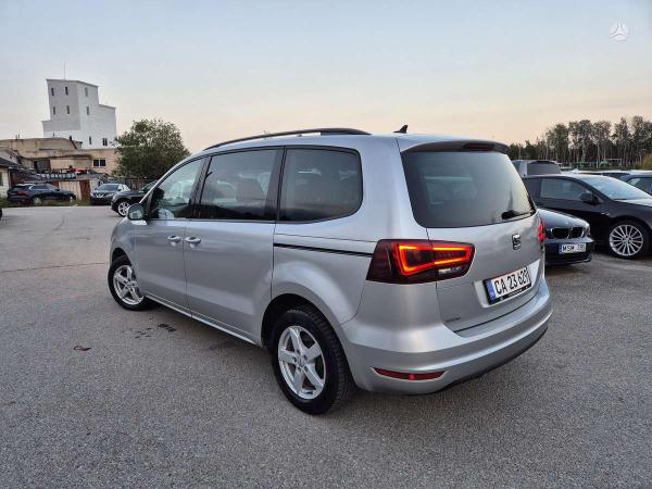 Pelēks SEAT Alhambra 2019 Utena, ar dzinēja tilpumu 2.00 L un nobraukumu 257 tūkst. km par 9999 €, foto 4 vietnē AUTOMOTO.COM.LV