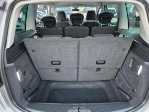 Pelēks SEAT Alhambra 2019 Utena, ar dzinēja tilpumu 2.00 L un nobraukumu 257 tūkst. km par 9999 €, foto 22 vietnē AUTOMOTO.COM.LV