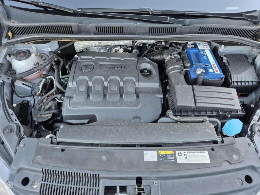 Pelēks SEAT Alhambra 2019 Utena, ar dzinēja tilpumu 2.00 L un nobraukumu 257 tūkst. km par 9999 €, foto 27 vietnē AUTOMOTO.COM.LV