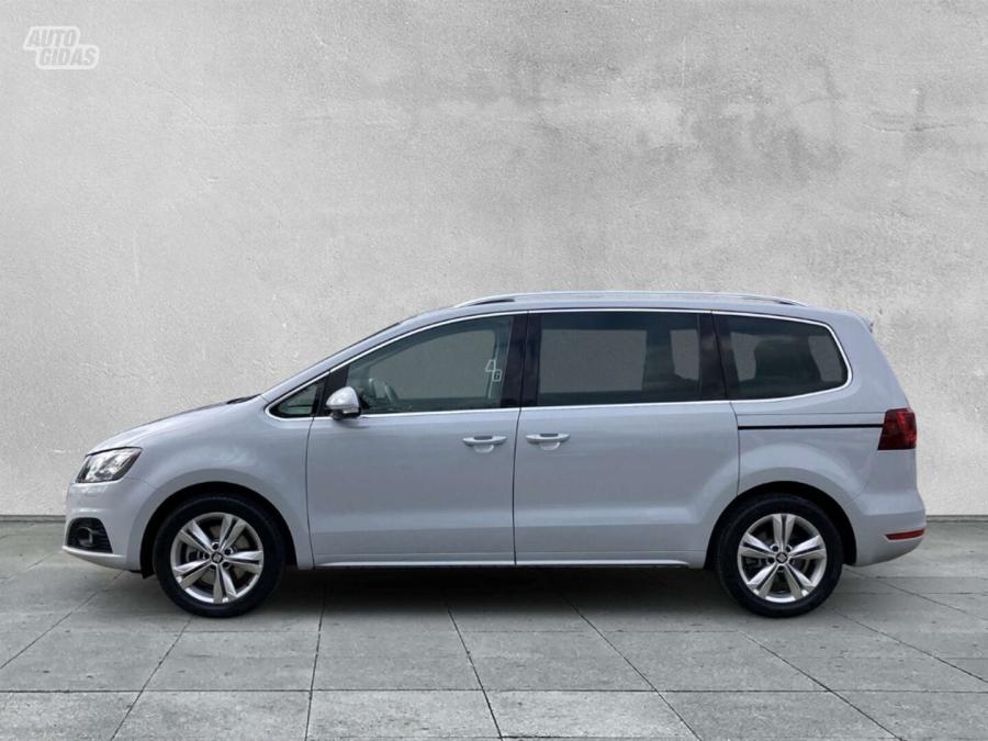 Grey SEAT Alhambra 2022 in Kaunas, with an engine capacity of 1.40 L and mileage of 29 thousand km for 32587 €, photo 2 on AUTOMOTO.COM.LV