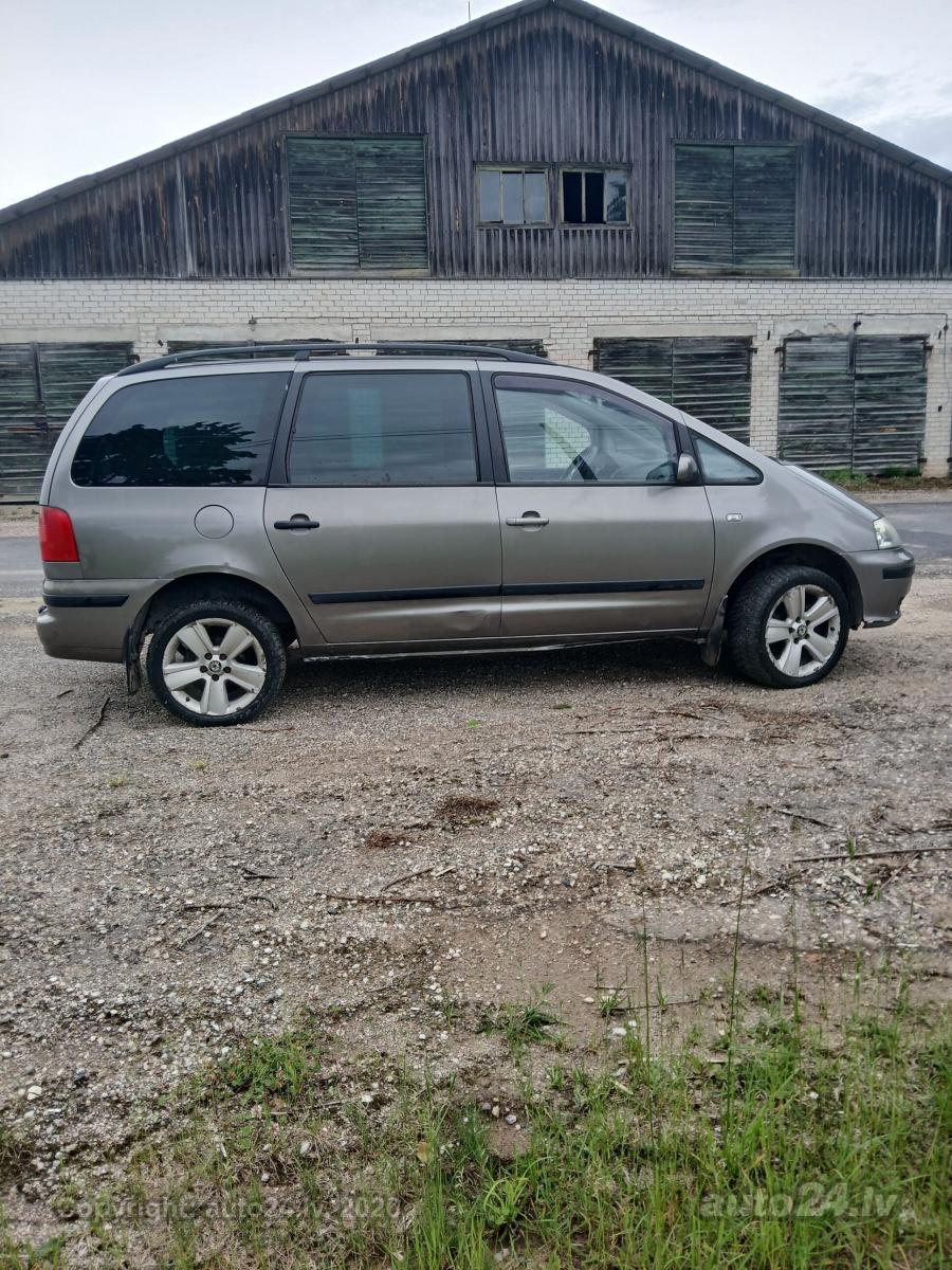 Grey SEAT Alhambra 2005 in Tallinn, with an engine capacity of 1.90 L and mileage of 390 thousand km for 1000 €, photo 8 on AUTOMOTO.COM.LV