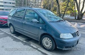 Pelēks SEAT Alhambra 2008 Tallina, ar dzinēja tilpumu 2.00 L un nobraukumu 372 tūkst. km par 800 €, foto 4 vietnē AUTOMOTO.COM.LV