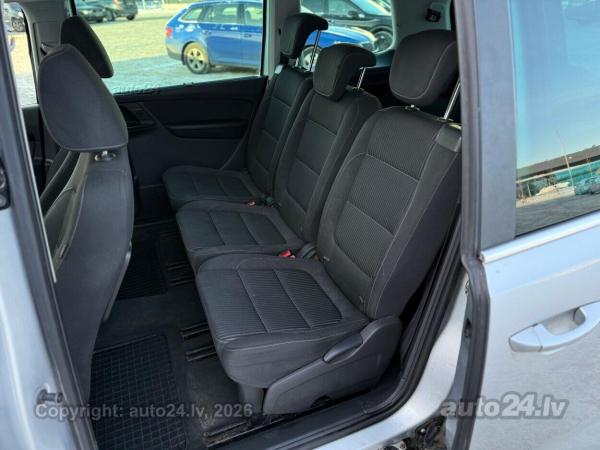 Pelēks SEAT Alhambra 2011 Tartu, ar dzinēja tilpumu 2.00 L un nobraukumu 360 tūkst. km par 4500 €, foto 9 vietnē AUTOMOTO.COM.LV