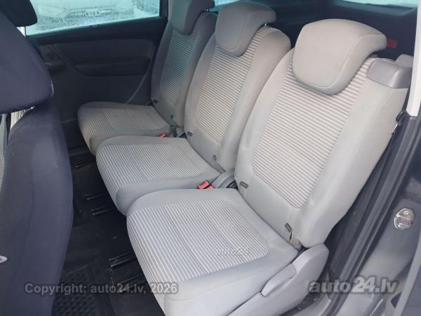 Grey SEAT Alhambra 2011 in Tartu, with an engine capacity of 2.00 L and mileage of 280 thousand km for 4990 €, photo 10 on AUTOMOTO.COM.LV