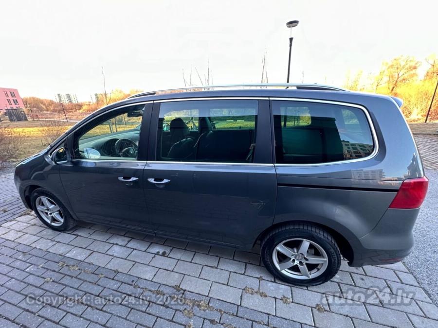 Pelēks SEAT Alhambra 2011 Tartu, ar dzinēja tilpumu 2.00 L un nobraukumu 340 tūkst. km par 4999 €, foto 6 vietnē AUTOMOTO.COM.LV