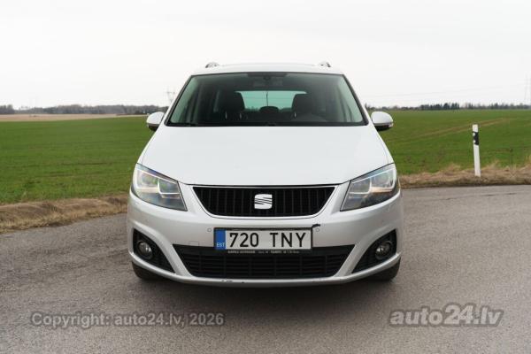 Grey SEAT Alhambra 2011 in Tartu, with an engine capacity of 2.00 L and mileage of 308 thousand km for 5999 €, photo 2 on AUTOMOTO.COM.LV