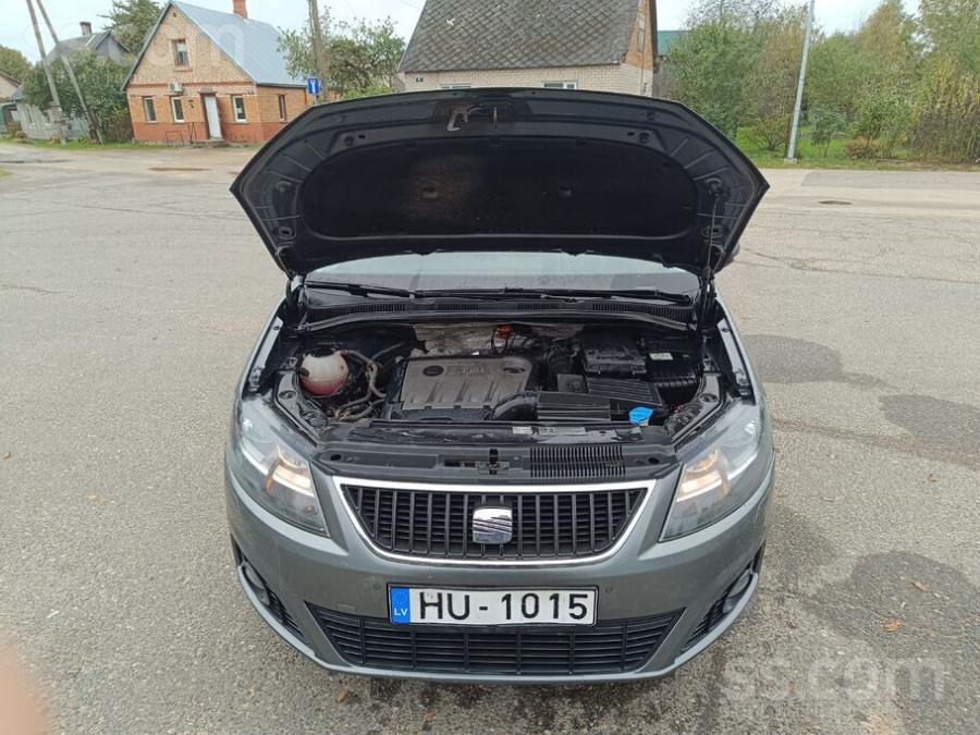 Pelēks SEAT Alhambra 2011 Preiļi, ar dzinēja tilpumu 2.00 L un nobraukumu 341 tūkst. km par 2500 €, foto 4 vietnē AUTOMOTO.COM.LV