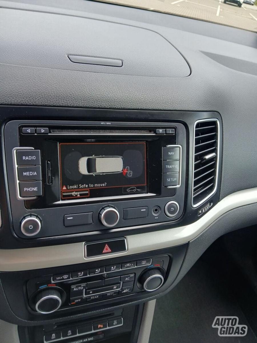 Grey SEAT Alhambra 2011 in Taurage, with an engine capacity of 2.00 L and mileage of 315 thousand km for 6500 €, photo 10 on AUTOMOTO.COM.LV