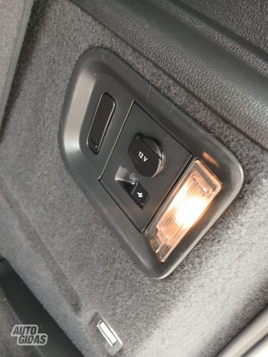 Grey SEAT Alhambra 2011 in Taurage, with an engine capacity of 2.00 L and mileage of 315 thousand km for 6500 €, photo 15 on AUTOMOTO.COM.LV