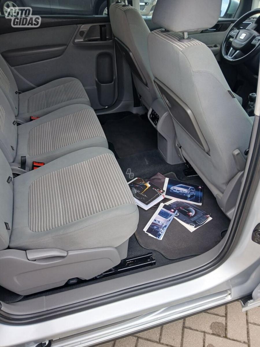 Grey SEAT Alhambra 2011 in Taurage, with an engine capacity of 2.00 L and mileage of 315 thousand km for 6500 €, photo 17 on AUTOMOTO.COM.LV