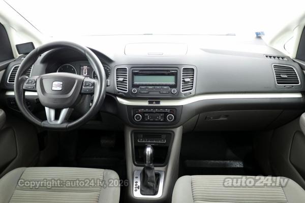 Сеат Альхамбра 2011 в Таллин на AUTOMOTO.COM.LV Серый Сеат Альхамбра 2011 в Таллин, объемом двигателя 2.00 л и пробегом 344 тыс. км за 2999 €, фото 6 на AUTOMOTO.COM.LV