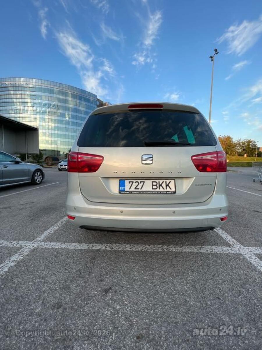 Grey SEAT Alhambra 2013 in Tallinn, with an engine capacity of 2.00 L and mileage of 166 thousand km for 9590 €, photo 3 on AUTOMOTO.COM.LV