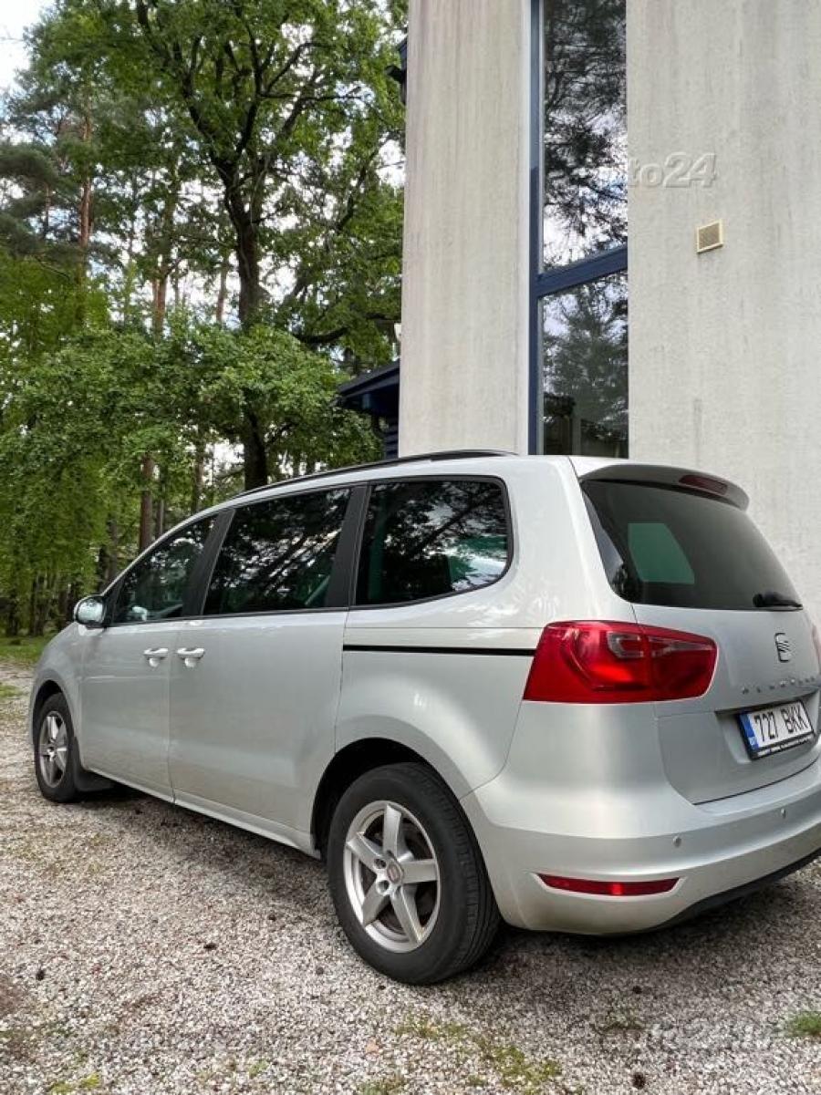 Grey SEAT Alhambra 2013 in Tallinn, with an engine capacity of 2.00 L and mileage of 166 thousand km for 9590 €, photo 6 on AUTOMOTO.COM.LV