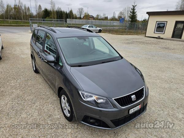 Grey SEAT Alhambra 2013 in Tartu, with an engine capacity of 2.00 L and mileage of 206 thousand km for 9990 €, photo 1 on AUTOMOTO.COM.LV