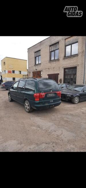 Сеат Альхамбра 1998 в Каунас, объемом двигателя 1.90 л и пробегом 300 тыс. км за 400 €, фото 3 на AUTOMOTO.COM.LV
