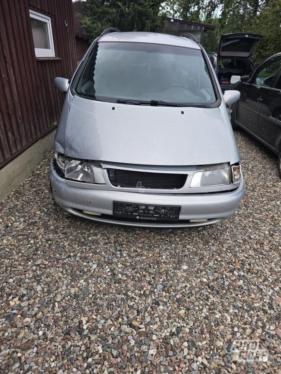 SEAT Alhambra 1998 in Plunge, with an engine capacity of 1.90 L and mileage of 500 thousand km for 500 €, photo 5 on AUTOMOTO.COM.LV