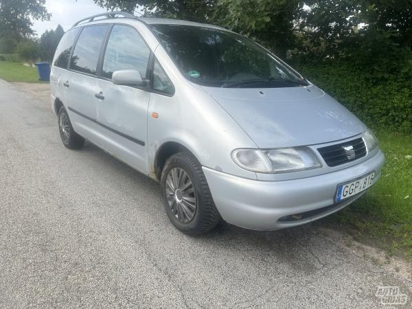 Сеат Альхамбра 1999 в Варена, объемом двигателя 1.90 л и пробегом 500 тыс. км за 400 €, фото 1 на AUTOMOTO.COM.LV