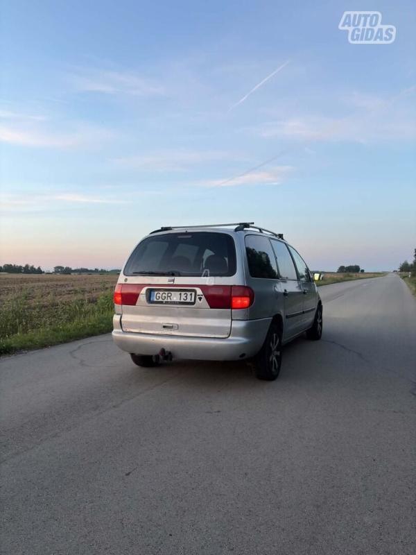 SEAT Alhambra 1999 Šauļi, ar dzinēja tilpumu 1.80 L un nobraukumu 386 tūkst. km par 900 €, foto 8 vietnē AUTOMOTO.COM.LV