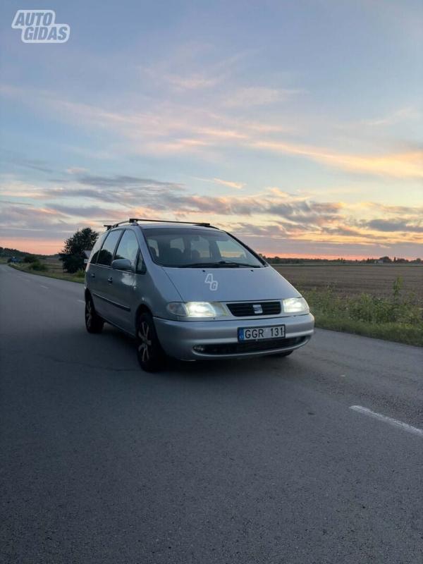 SEAT Alhambra 1999 Šauļi, ar dzinēja tilpumu 1.80 L un nobraukumu 386 tūkst. km par 900 €, foto 9 vietnē AUTOMOTO.COM.LV