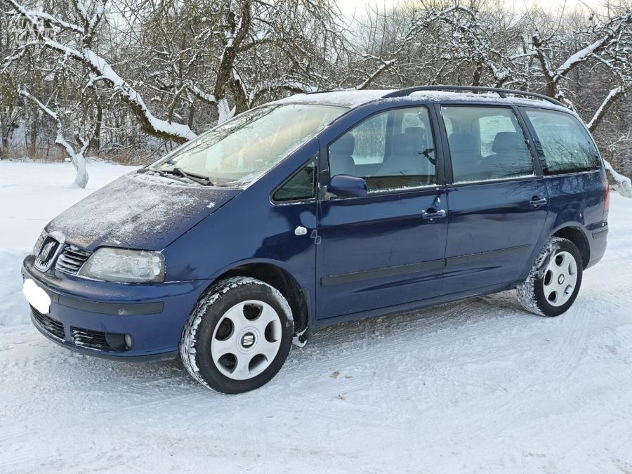 SEAT Alhambra 2001 in Jurbarkas, with an engine capacity of 1.90 L and mileage of 320 thousand km for 1250 €, photo 2 on AUTOMOTO.COM.LV