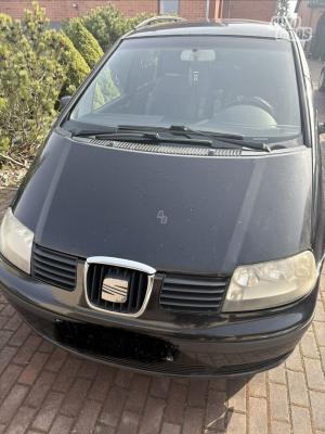 SEAT Alhambra 2001 in Siauliai, with an engine capacity of 1.80 L and mileage of 329 thousand km for 850 €, photo  on AUTOMOTO.COM.LV