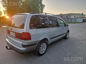 SEAT Alhambra 2002 in Riga, with an engine capacity of 1.90 L and mileage of 311 thousand km for 1200 €, photo 4 on AUTOMOTO.COM.LV