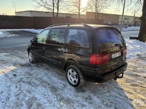 SEAT Alhambra 2002 Alīta, ar dzinēja tilpumu 1.90 L un nobraukumu 221 tūkst. km par 1300 €, foto 3 vietnē AUTOMOTO.COM.LV