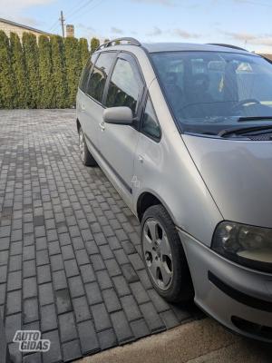 SEAT Alhambra 2003 in Ukmerge, with an engine capacity of 1.90 L and mileage of 345 thousand km for 900 €, photo  on AUTOMOTO.COM.LV