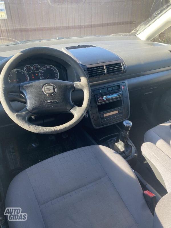 SEAT Alhambra 2003 in Kretinga, with an engine capacity of 1.90 L and mileage of 260 thousand km for 1650 €, photo 5 on AUTOMOTO.COM.LV