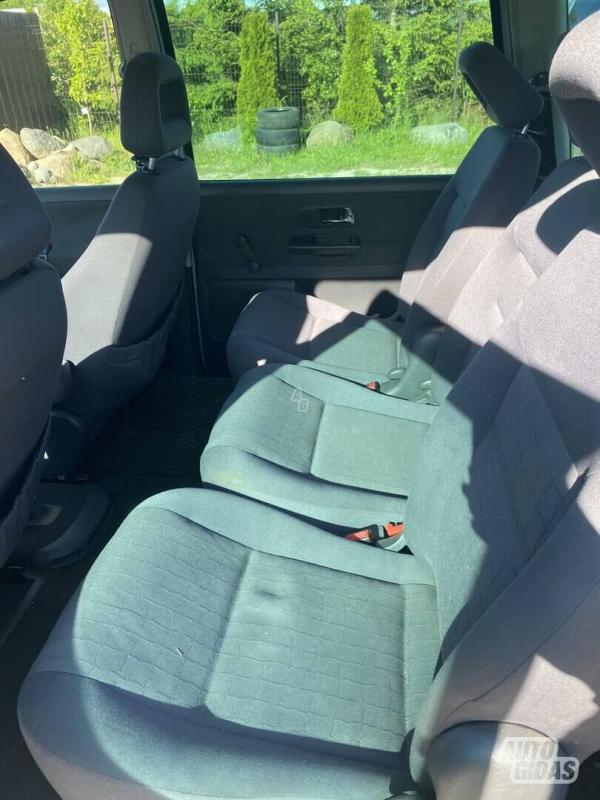 SEAT Alhambra 2003 in Kretinga, with an engine capacity of 1.90 L and mileage of 260 thousand km for 1650 €, photo 6 on AUTOMOTO.COM.LV