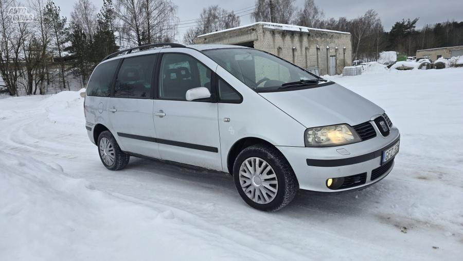 SEAT Alhambra 2004 in Jurbarkas, with an engine capacity of 1.90 L and mileage of 307 thousand km for 1550 €, photo 4 on AUTOMOTO.COM.LV