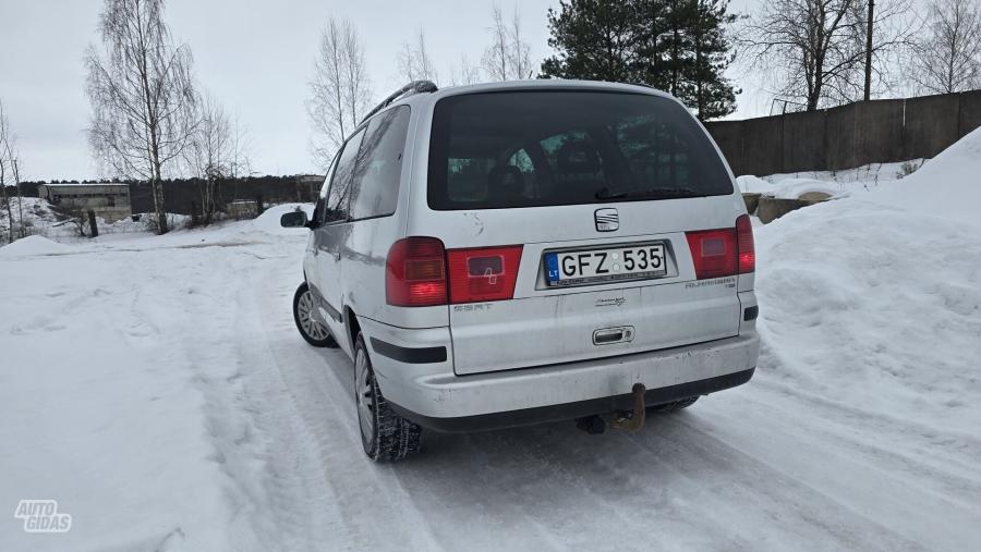 SEAT Alhambra 2004 in Jurbarkas, with an engine capacity of 1.90 L and mileage of 307 thousand km for 1550 €, photo 5 on AUTOMOTO.COM.LV