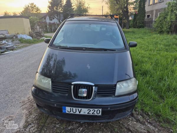 SEAT Alhambra 2004 in Kaunas, with an engine capacity of 1.80 L and mileage of 297 thousand km for 600 €, photo 2 on AUTOMOTO.COM.LV