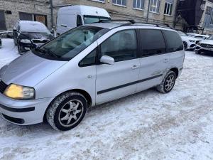 SEAT Alhambra 2005 in Alytus, with an engine capacity of 1.90 L and mileage of 300 thousand km for 1000 €, photo 3 on AUTOMOTO.COM.LV