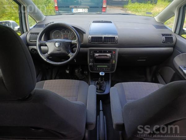 SEAT Alhambra 2005 in Riga, with an engine capacity of 1.80 L and mileage of 340 thousand km for 1490 €, photo 5 on AUTOMOTO.COM.LV