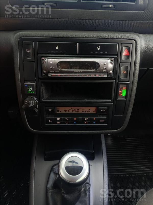 SEAT Alhambra 2005 in Riga, with an engine capacity of 1.80 L and mileage of 340 thousand km for 1490 €, photo 6 on AUTOMOTO.COM.LV