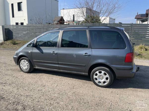 SEAT Alhambra 2006 in Vilnius, with an engine capacity of 2.00 L and mileage of 395 thousand km for 1400 €, photo 10 on AUTOMOTO.COM.LV