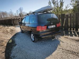 SEAT Alhambra 2006 in Radviliskis, with an engine capacity of 2.00 L and mileage of 275 thousand km for 2850 €, photo 3 on AUTOMOTO.COM.LV