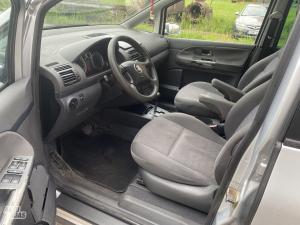 SEAT Alhambra 2006 in Kaunas, with an engine capacity of 1.90 L and mileage of 222 thousand km for 2200 €, photo 9 on AUTOMOTO.COM.LV