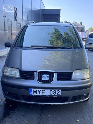 SEAT Alhambra 2006 in Klaipeda, with an engine capacity of 1.90 L and mileage of 310 thousand km for 1350 €, photo 3 on AUTOMOTO.COM.LV