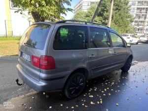 SEAT Alhambra 2006 in Klaipeda, with an engine capacity of 1.90 L and mileage of 310 thousand km for 1350 €, photo 4 on AUTOMOTO.COM.LV