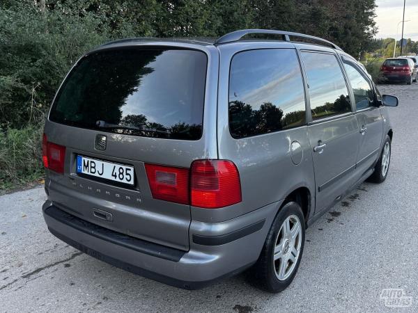 SEAT Alhambra 2006 in Siauliai, with an engine capacity of 2.00 L and mileage of 300 thousand km for 1150 €, photo 6 on AUTOMOTO.COM.LV