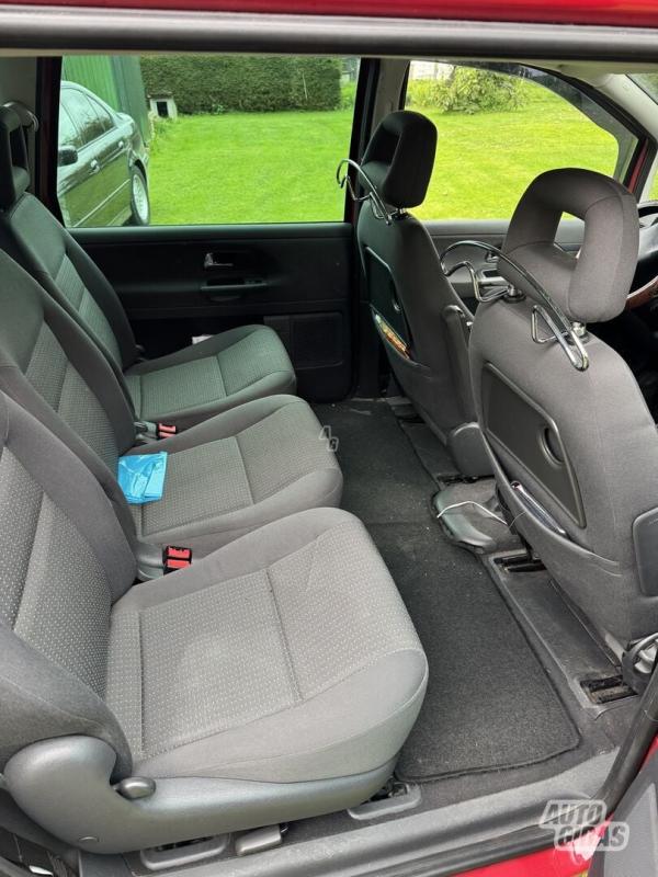 SEAT Alhambra 2006 in Taurage, with an engine capacity of 2.00 L and mileage of 204 thousand km for 2990 €, photo 10 on AUTOMOTO.COM.LV